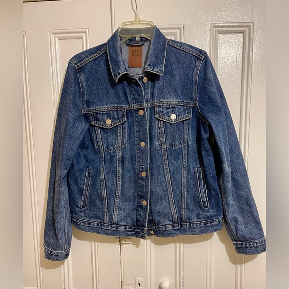 GAP | Jackets & Coats | Gap Womens Classic Blue Jean Jacket | Poshmark